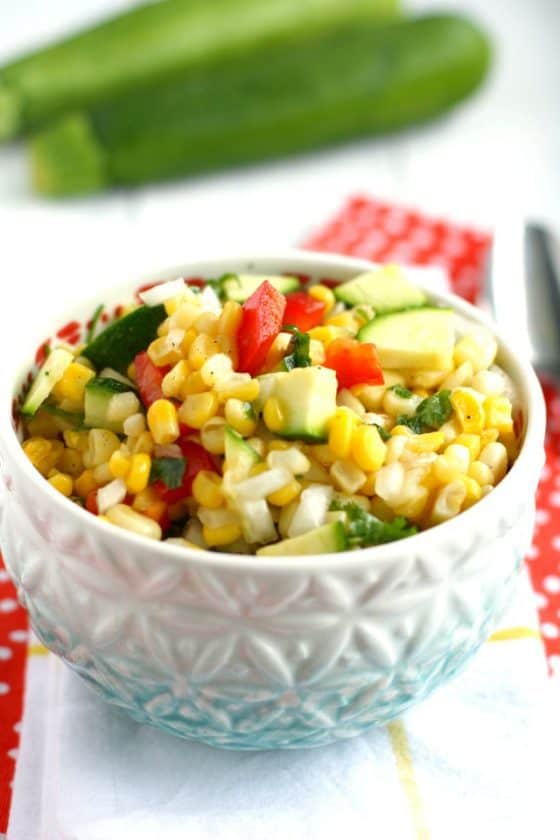 Easy Picnic Corn Salad. - The Pretty Bee